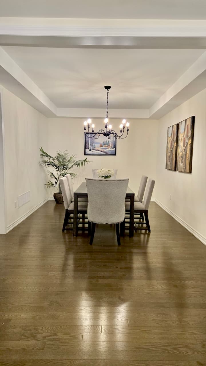 Luxury 5br  Retreat In Brampton - Caledon, ON, Canada