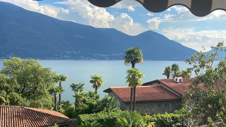 Urlaubsoase In Ascona Mit Blick Auf Den See - Ascona
