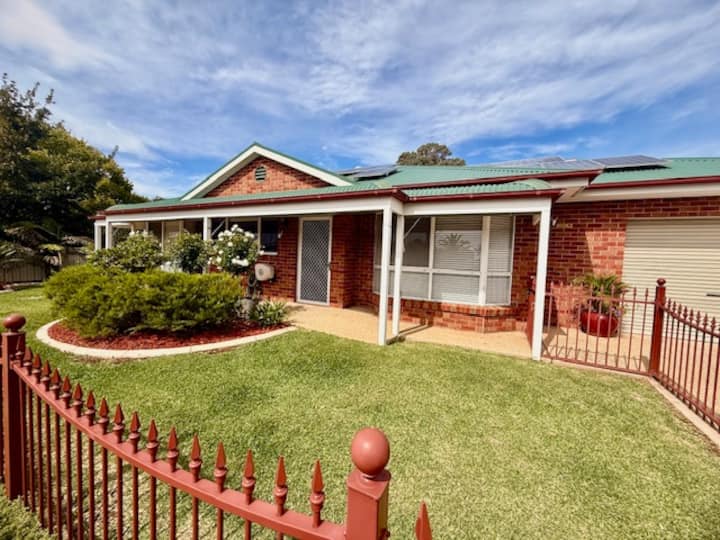 Country Comfort In Corowa - Corowa