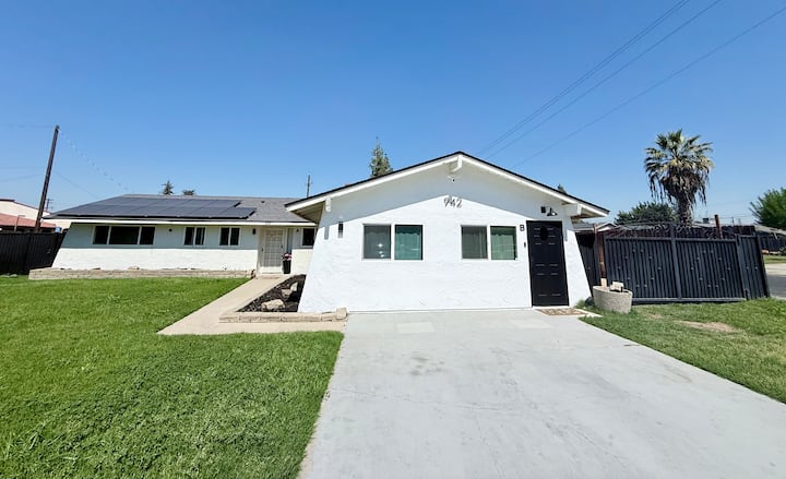 Casita Blanca - Clovis, CA