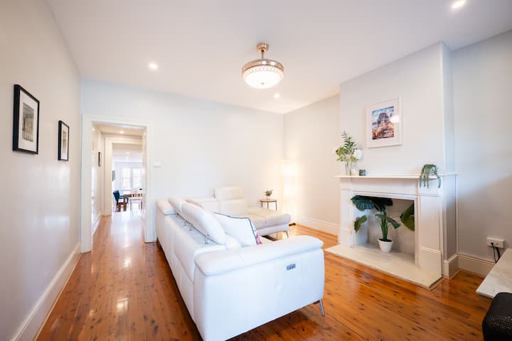 Sydney Harbour Bridge View 3 Bedrooms City Centre - Sydney