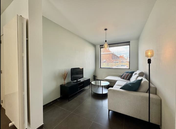 Tomorrowland | 3-bedroom House With Sunny Garden - Willebroek