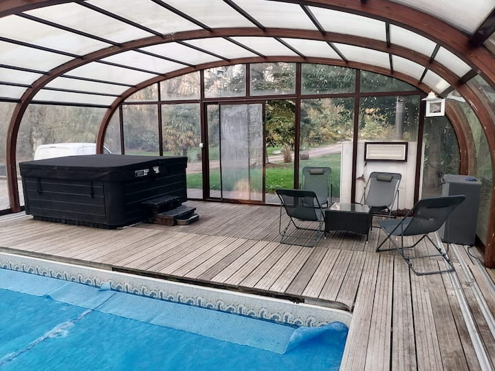 Maison Spacieuse Au Calme Avec Piscine Et Jacuzzi - Normandie