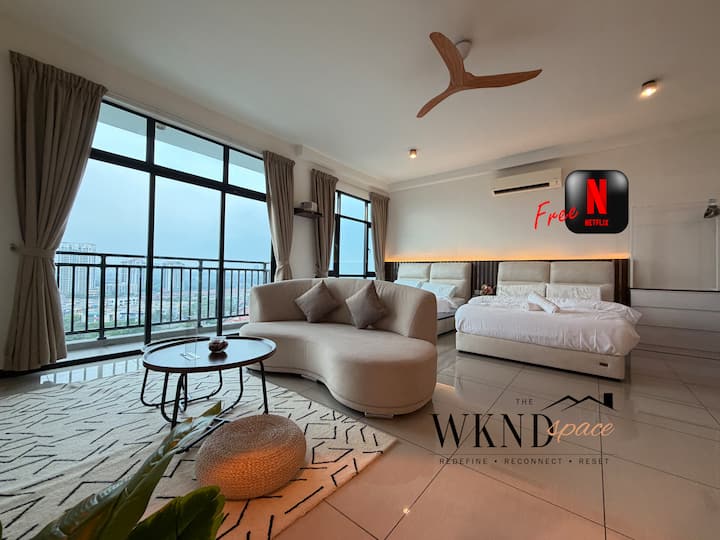 *New* Cozynordicstudio/120”cinema+bathtub/2qbeds - Johor Bahru