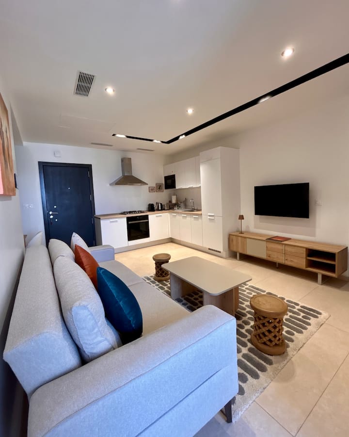 T2 Chic Avec Balcon & Vue–ngor Almadies,plage 650m - Dakar
