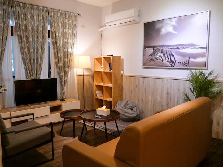 新竹市中心 3房親子溫暖小屋!步行城隍廟夜市/逛大遠百購物
走 - 신푸 진