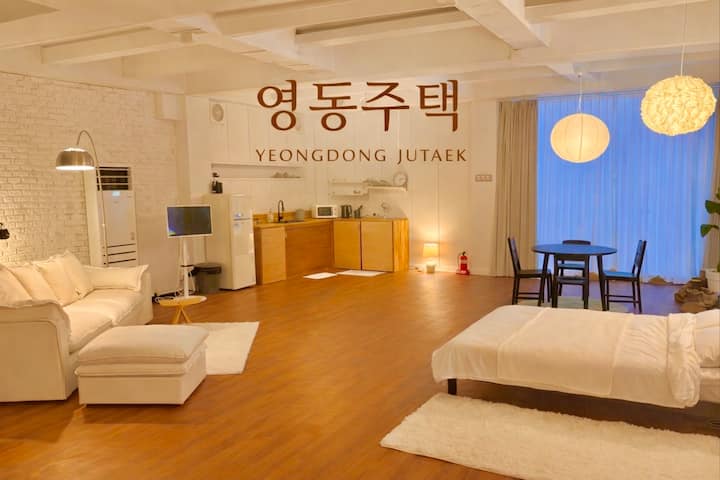 영동주택 Part3 <신규 오픈특가 연박할인중> / 욕실2 40평 커플숙소 /이성당도보2분 - Incheon