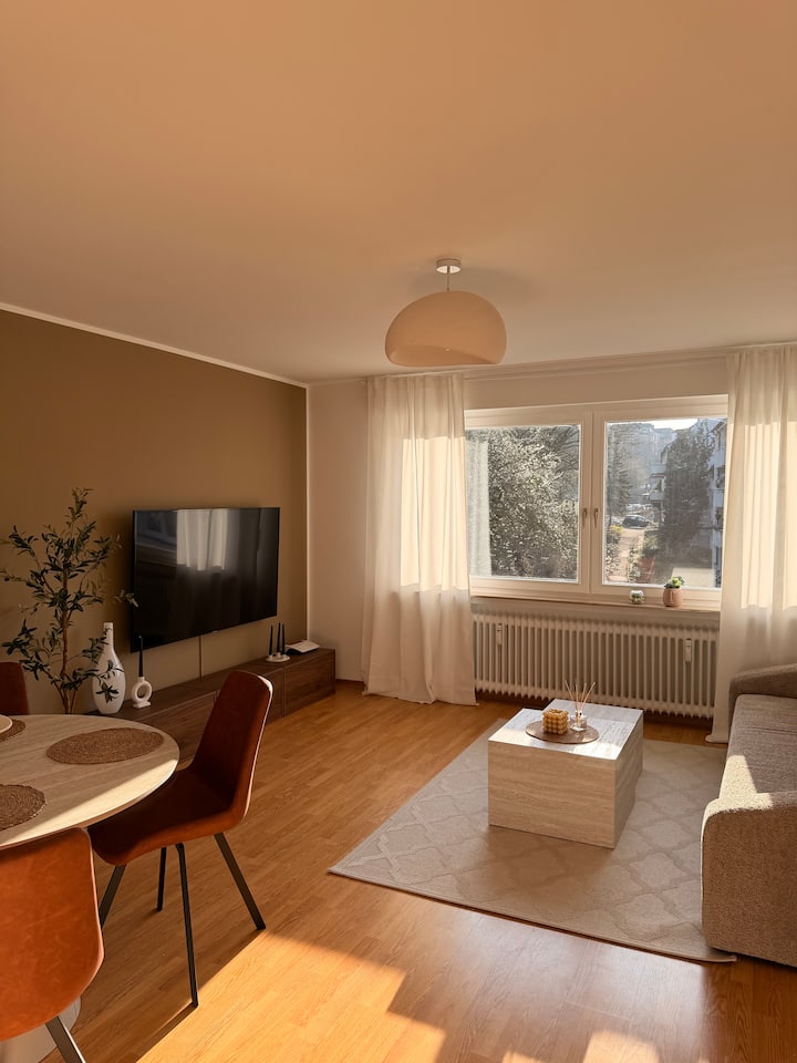 Modern & Freundliche Wohnung Mit Balkon Nähe W-hbf - Wuppertal