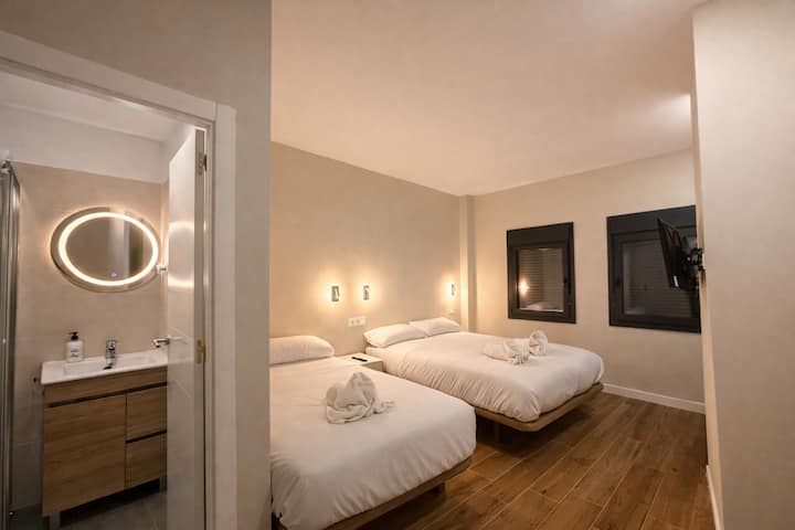 Comoda Habitacion Triple En Bernabeu - Madrid