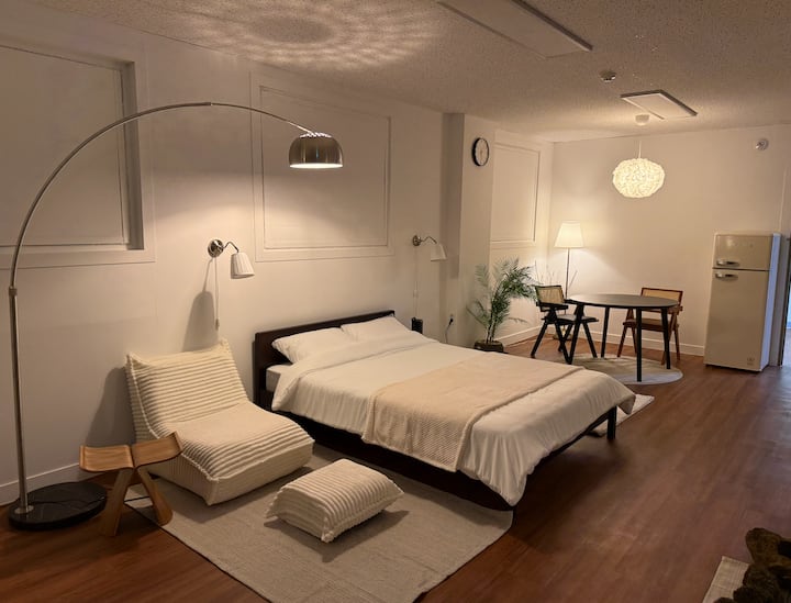 <신상감성숙소> 구영주택 Part2 / 20평커플숙소 - Incheon