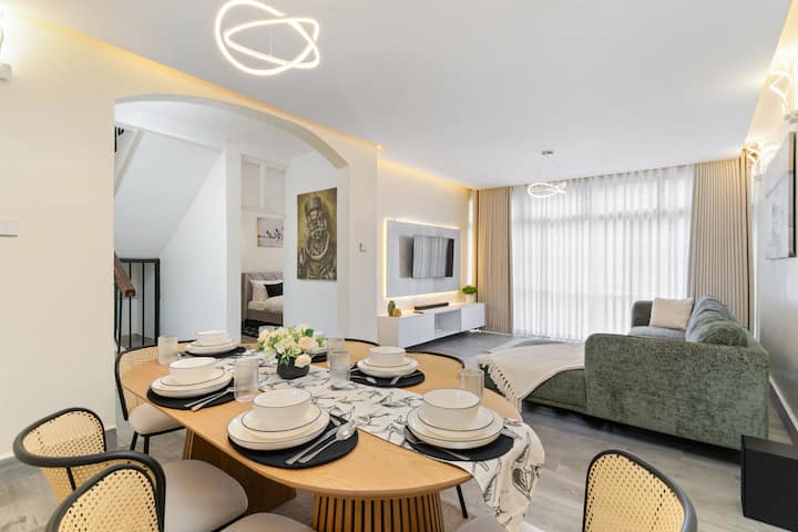 Spacious Kileleshwa Townhouse | Garden & Balcony - Nairobi