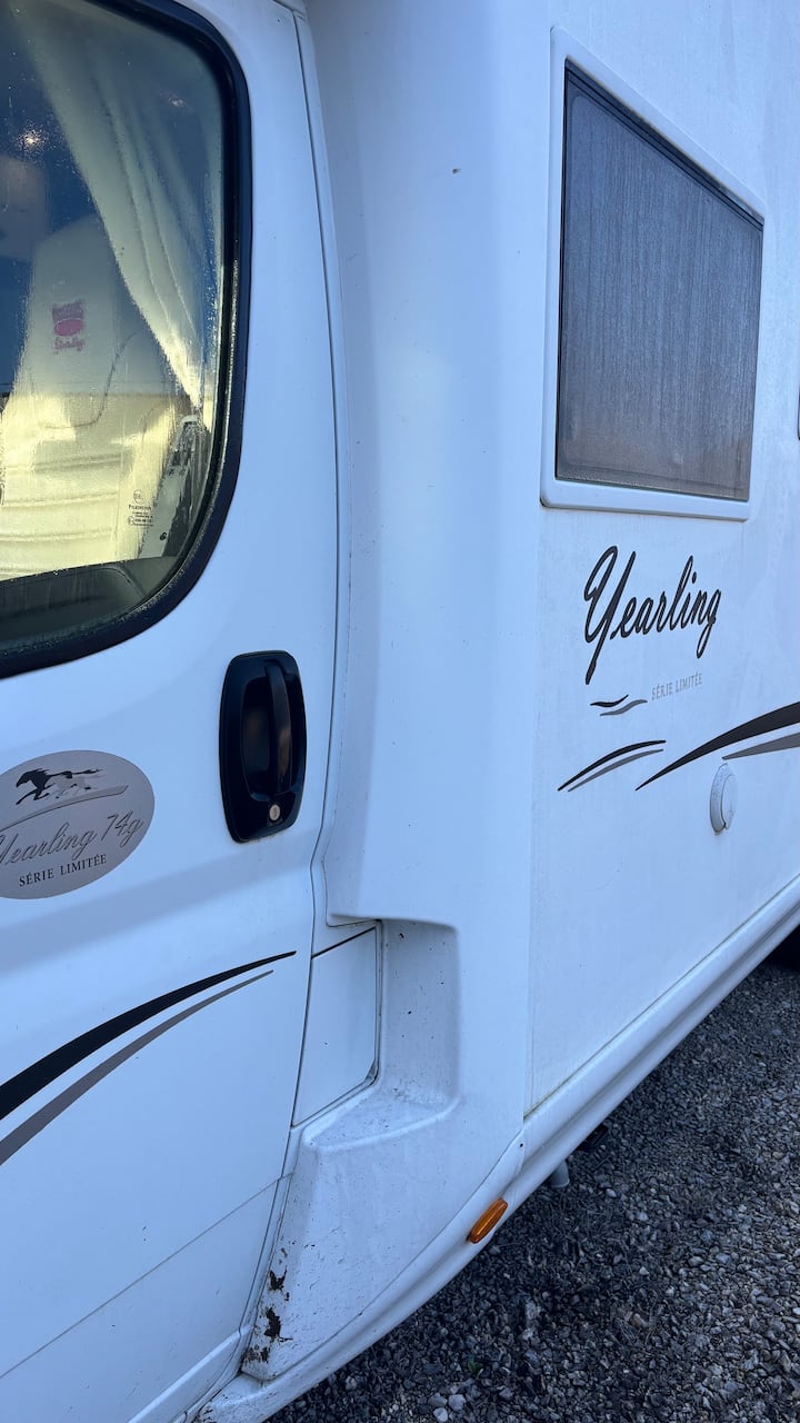 Le Grand Voyageur - Camping-car Pour Vos Escapades - Doubs