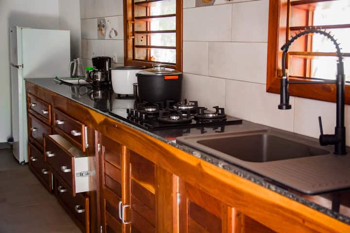 Bungalow 8 Pers. à Majunga, Antsanitia - Madagascar