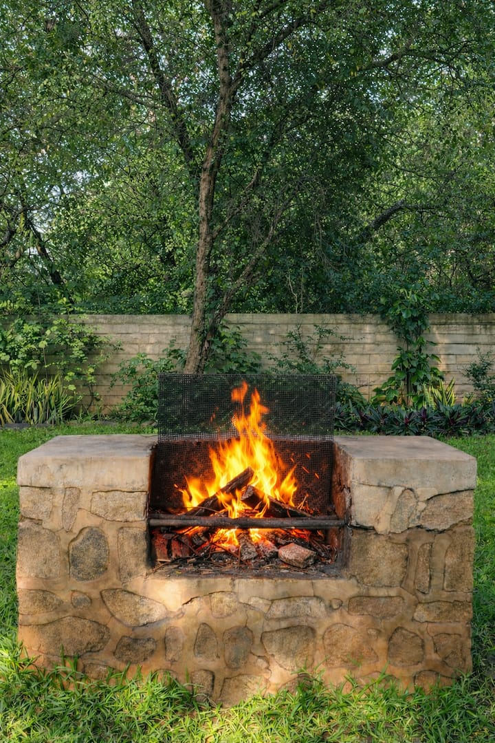 Spacious Victoria Falls Home | Perfect Location - Zimbabwe