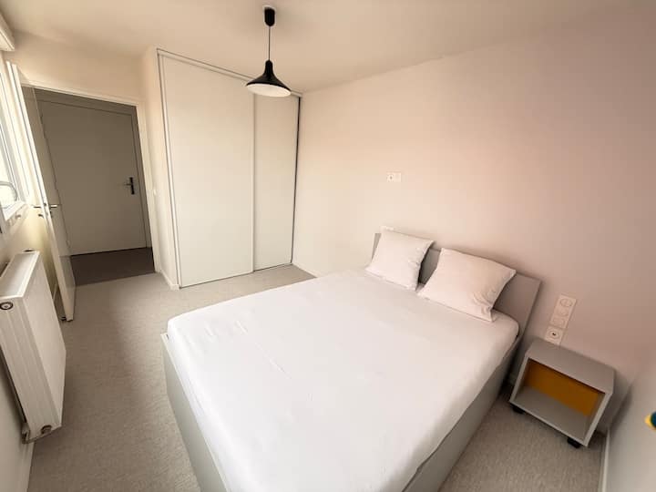 229 - Appartement T2 (Lit Double) - Bail Mobilité - Argenteuil