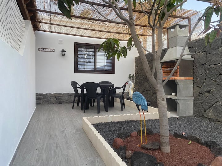 Casa Leo - 2 Bedroom Apartment With Terrace - Playa Blanca, Las Palmas, Spain