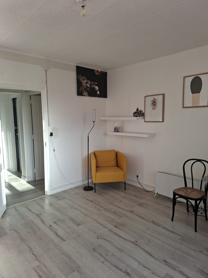 Appartement Lumineux 1 Ch, Proche Luxembourg - Senon