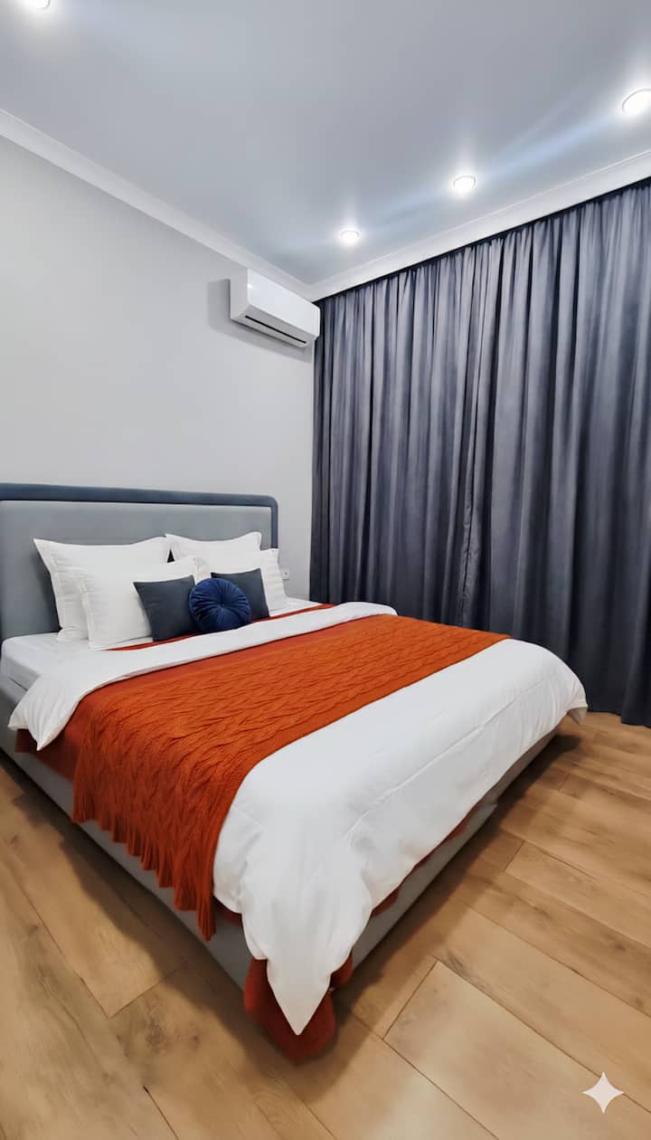 Botanical Garden 1+1 Stay / King Size Bed - Kazakhstan