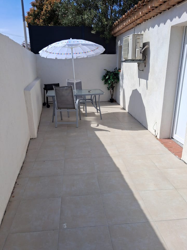 Maison Indépendante 30 M² Avec Terrasse Marignane - Marignane