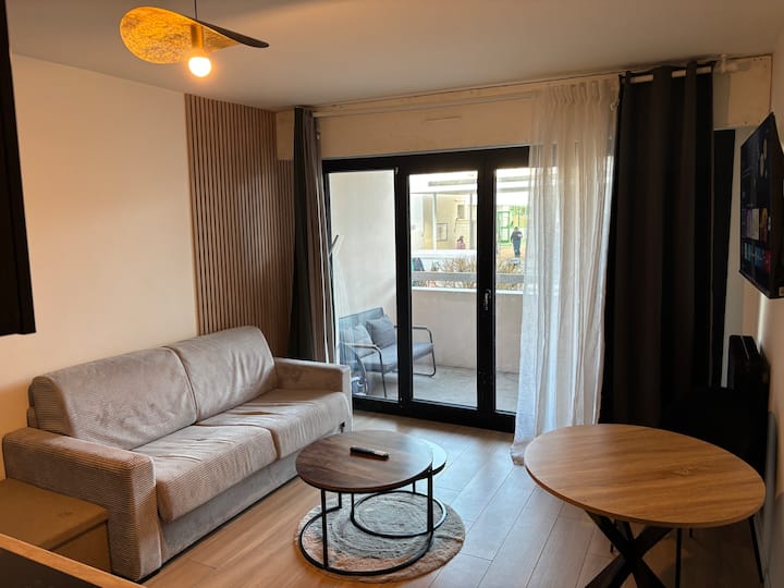 Studio Cosy - Balcon Privé - 10 Min De Genève - Gaillard