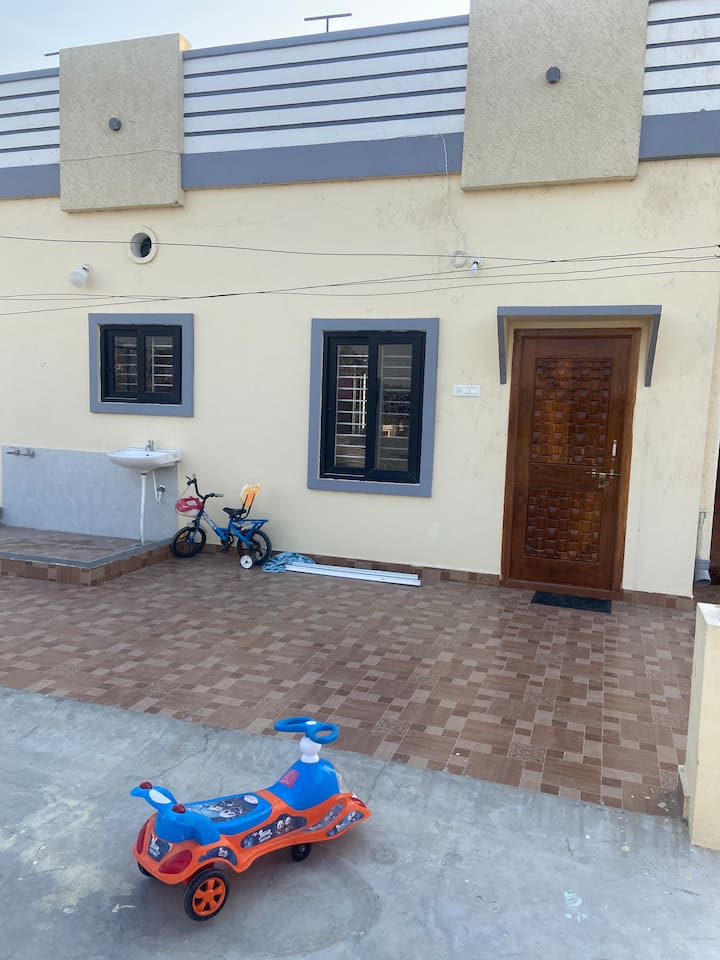 Serene Escape, Waterfront, Stunning Lake Views. - Warangal