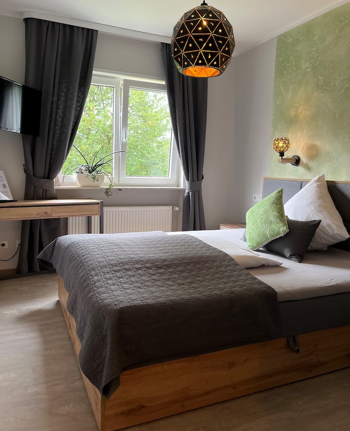 Doppelzimmer Economy - Aschaffenburg