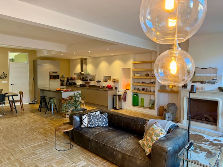 Heerlijk Ruim Appartement Met Zonnige Tuin - Bloemendaal aan Zee