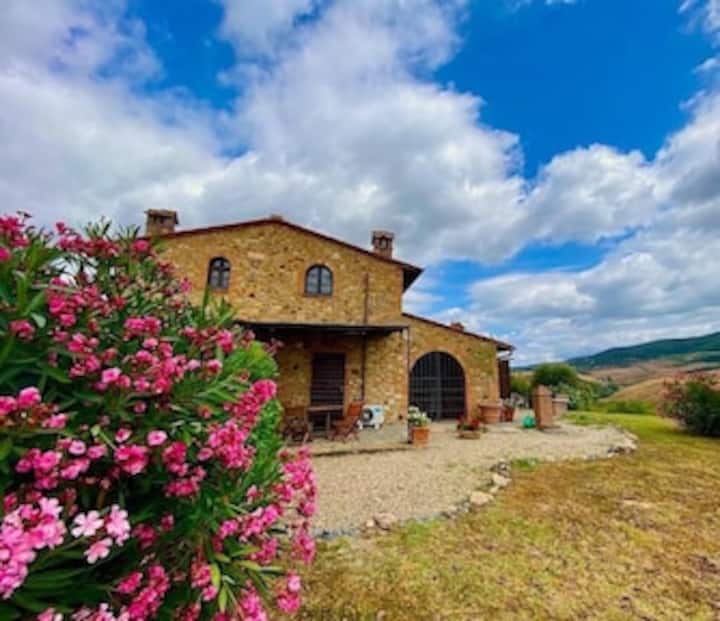 Beautiful Tuscan Villa With Panoramic 360 Views - Volterra