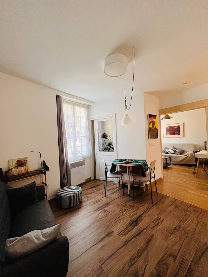 Appartement De Charme Entre Centre, Baie Et Plage - Hendaye