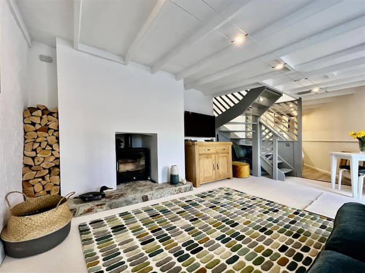 Bijou Harbourside Grade Ii Fisherman's Cottage - Brixham