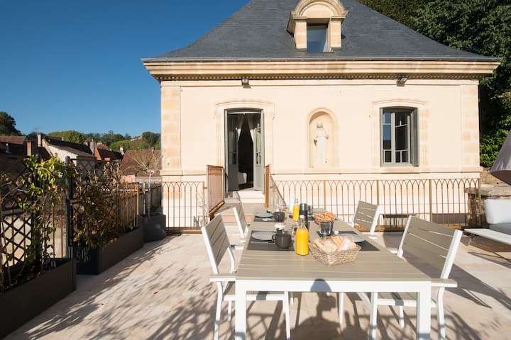 Maison 8 Pers • Pkg • Terrasse • Centre Historique - Sarlat-la-Canéda