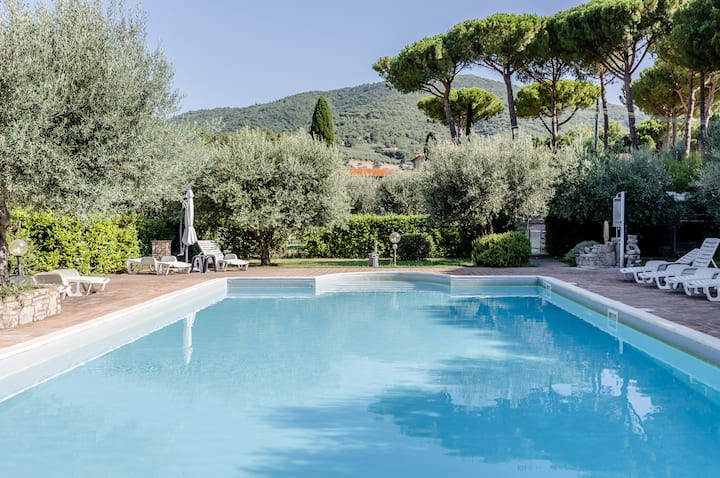 Guesthost - Lavanda Apartment With Pool & Parking - Passignano sul Trasimeno