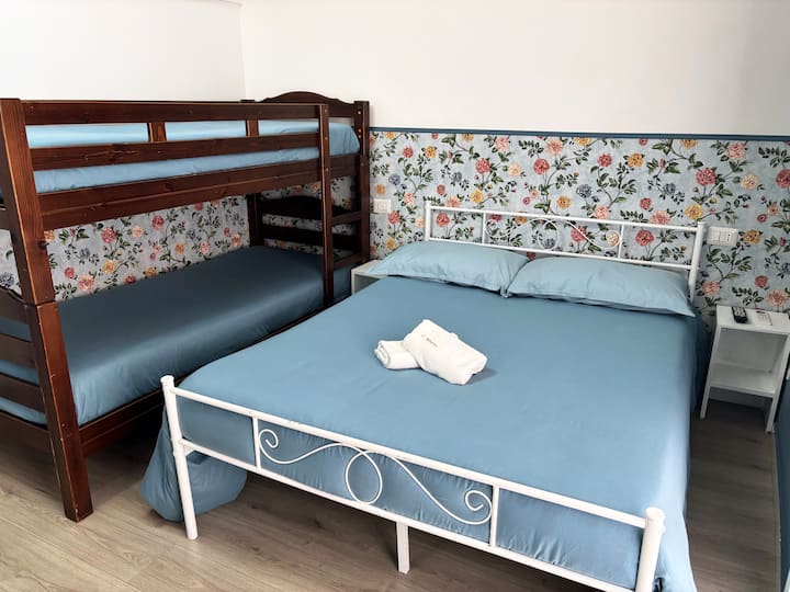 B&b Il Melograno - Camera Ribes - Aversa