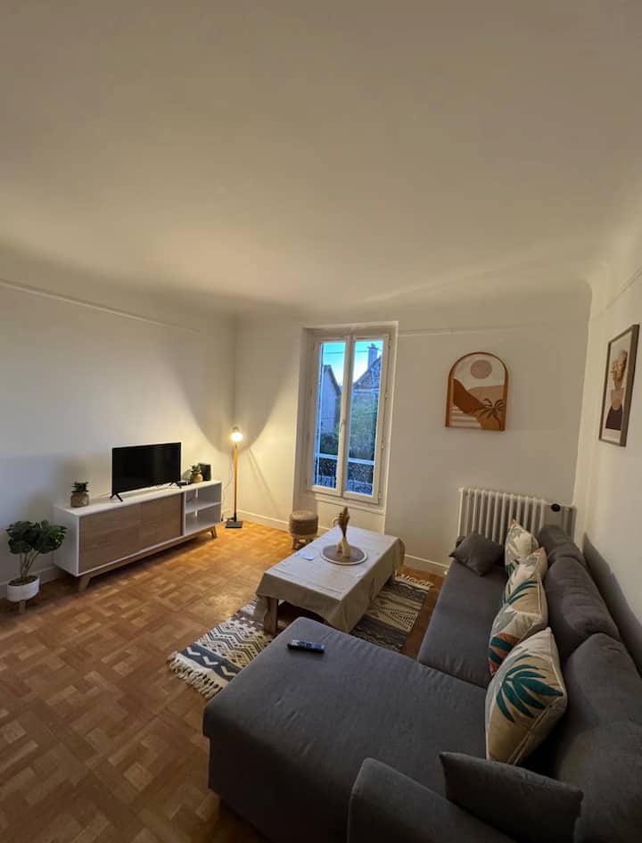 Studio Fonctionnel à 7 Mins De La Gare - Maisons-Laffitte