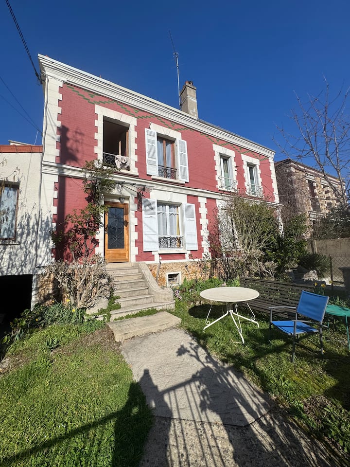 Chambre 3 Fenêtres Grande Maison (Jardin Terrasse) - Aulnay-sous-Bois