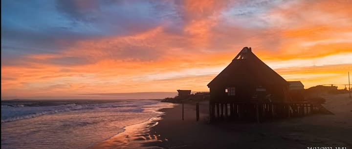 Casa Cerquita Del Mar - Castillos