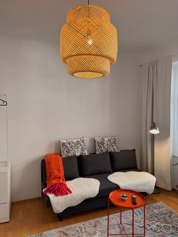 Charmantes Altbau-studio Mit Smart-tv - Leipzig