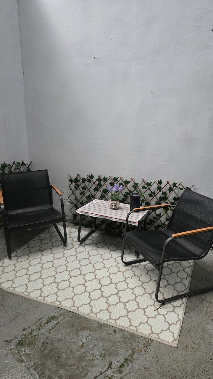 Appartement  Très Joli Dans Le Centre De Bruxelles - Forest