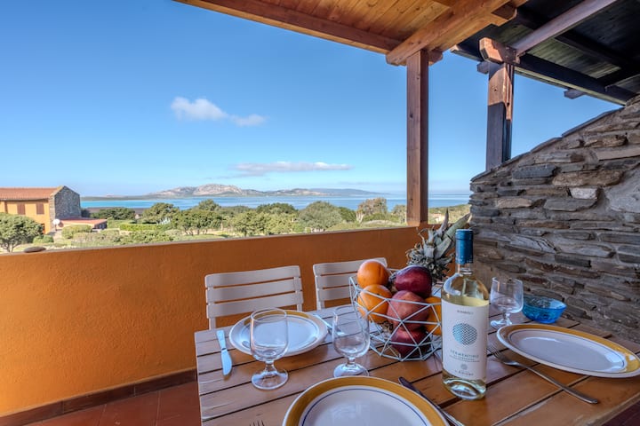 Stintino • Il Fortino Con La Vista Sull'asinara - Stintino