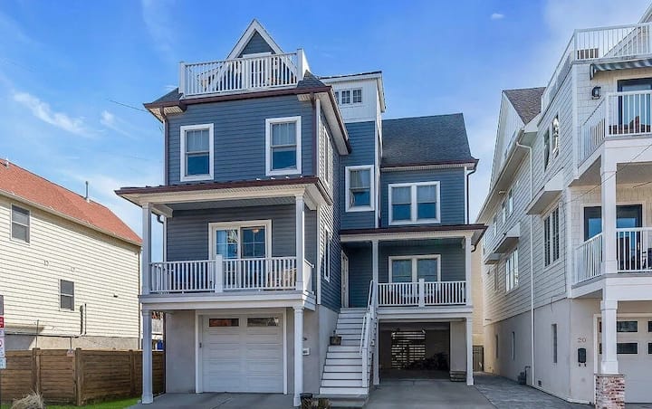 Walk To Beach + Restaurants | 4br | Parking - Highlands, NJ