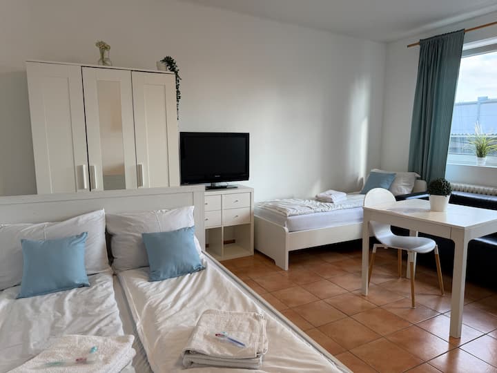 Helles Studio-apartment Für Bis Zu 3 Personen - Reinbek