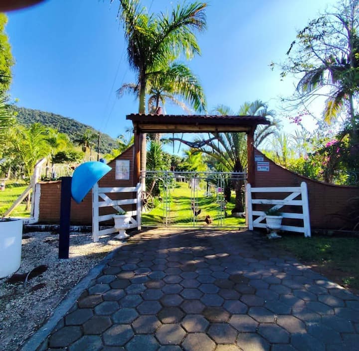 A Felicidade Começa Quando O Asfalto Termina! - Caldas