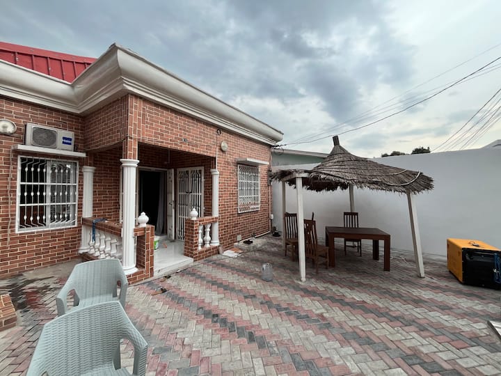 Maison Meublée 3 Chambres Seul Dans La Parcelle - Republic of the Congo