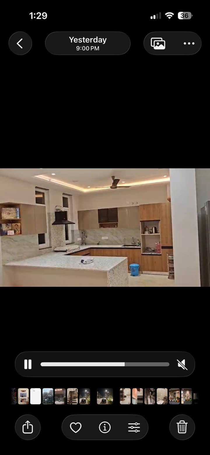 Cozy Family Home With Private Terrace - Agra