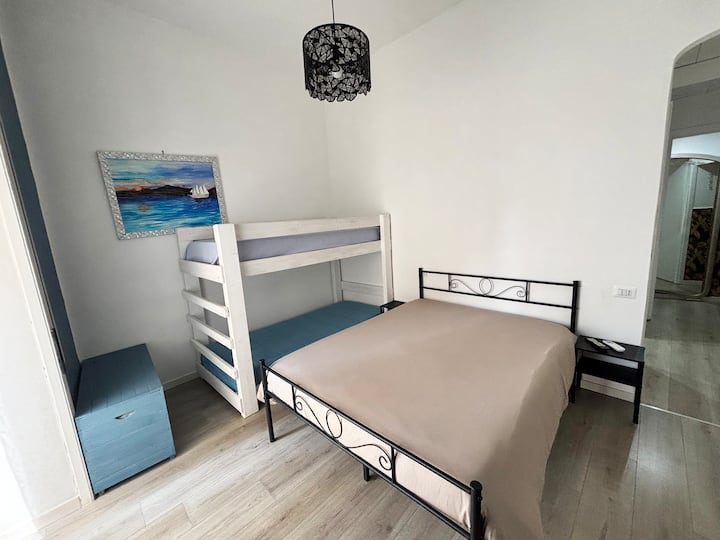 B%b Il Melograno - Camera Sambuco - Aversa