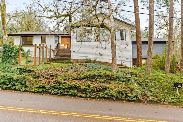 Peaceful Woodland Retreat, Perfect For Families - Eugene, OR