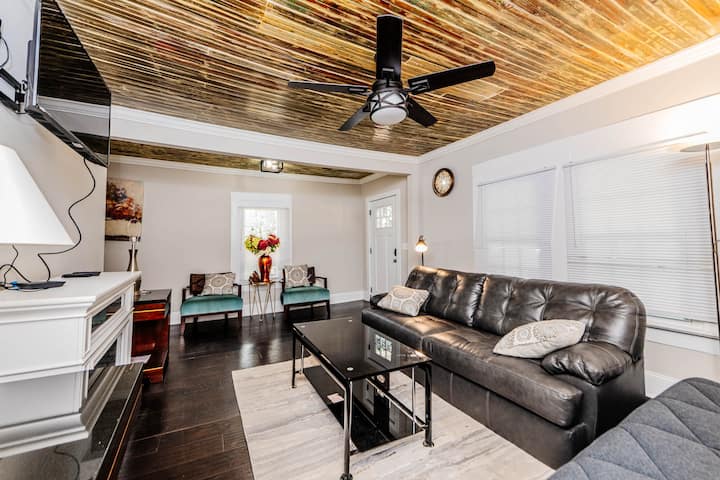 Madison Street Charm - Macon, GA