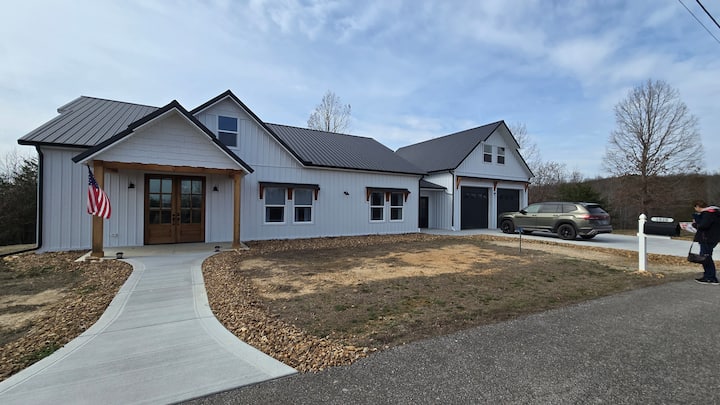 Ky Lake Lakeview - New Home - Nathan Bedford Forrest State Park, Eva