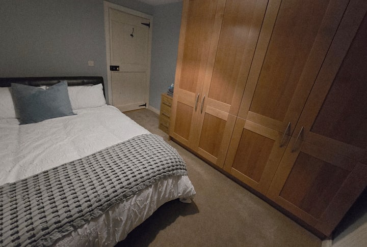 Kilkenny City Room – Central Location - Kilkenny