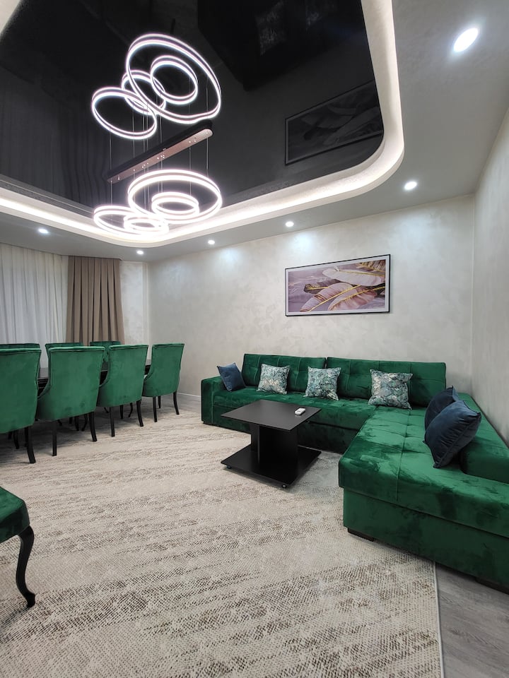 Большая и просторная квартира в центре Dream House - Tashkent